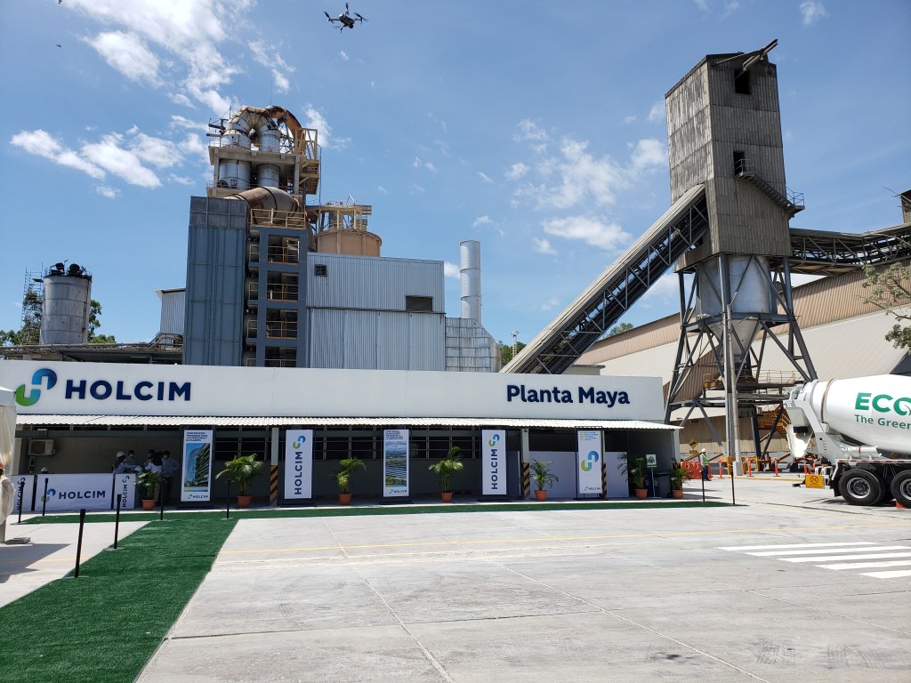 Holcim presenta nueva identidad corporativa e inagura su segunda planta ...